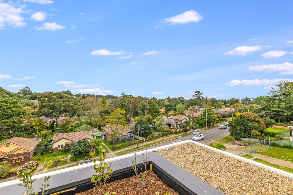 SPRINGVIEW APARTMENT - EnHance