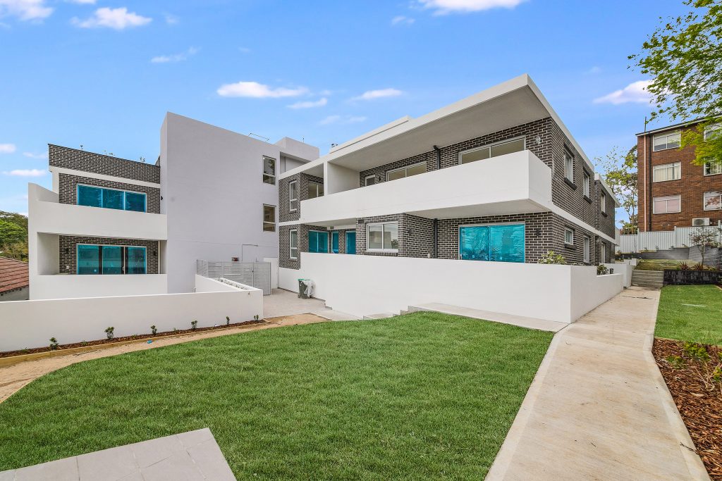 SPRINGVIEW APARTMENT - EnHance